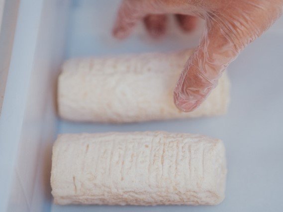 Bûchette de chèvre nature au lait cru entier 250g