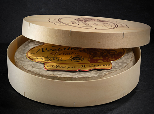 Saint Nectaire Fermier AOP Entier Tradition et Prestige 1,6 kg + Boîte ...