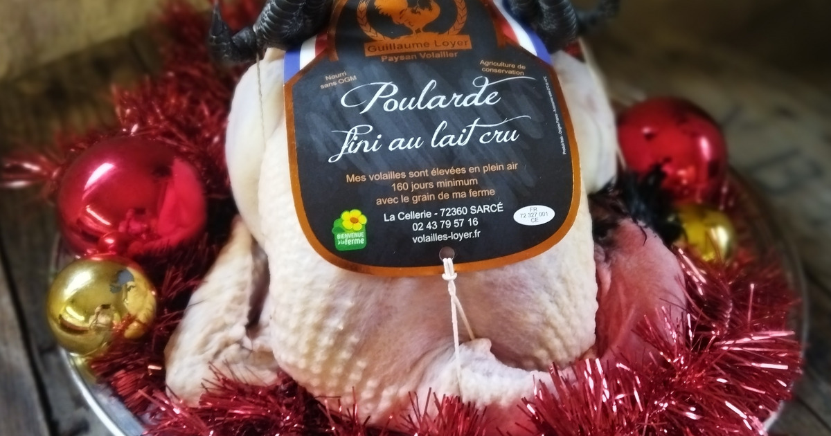Poularde Fermière au lait cru - 2,5kg