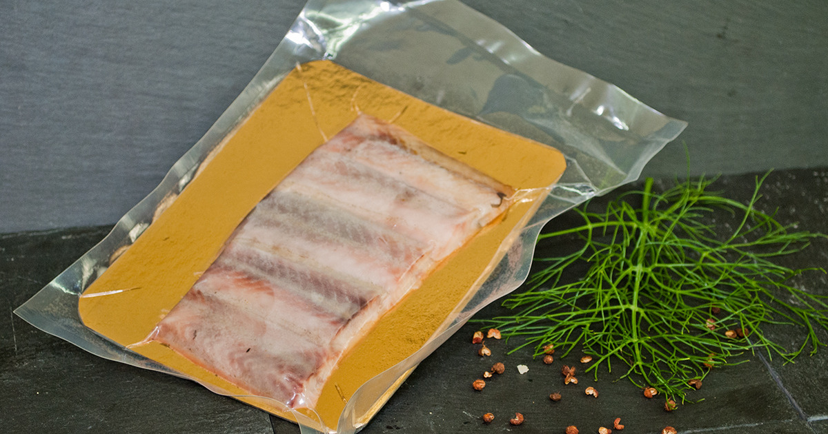 Anguille fumée entière 700g