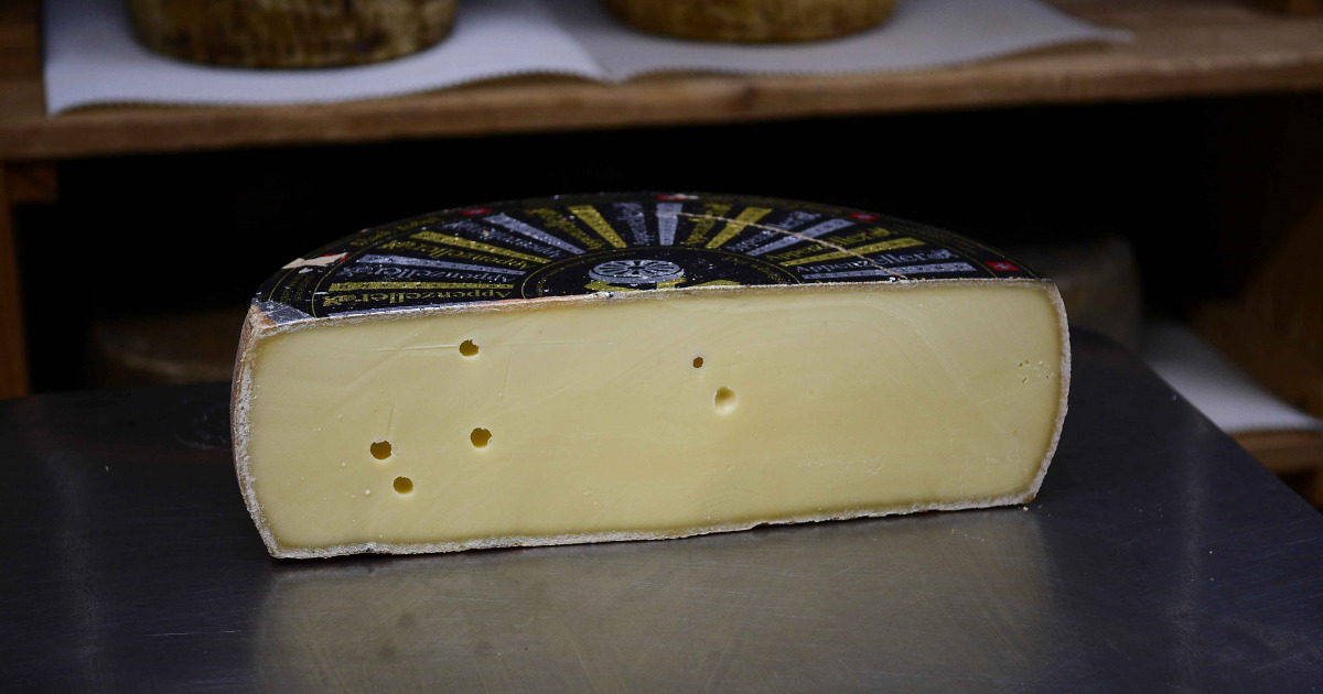 Appenzeller extra au lait cru à la saumure d'herbes aromatiques